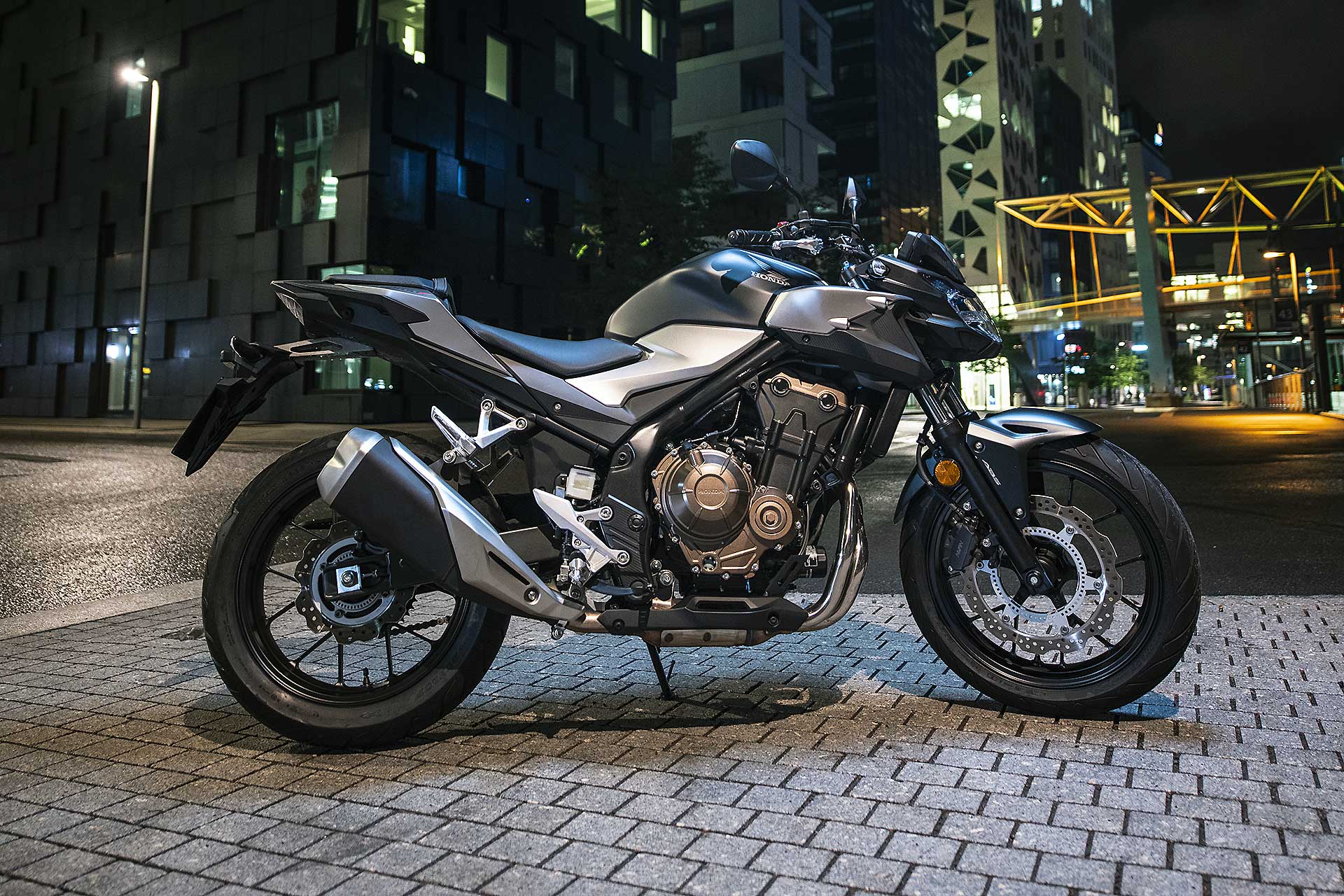 Honda CB500F 2019, restyling in punta di dita