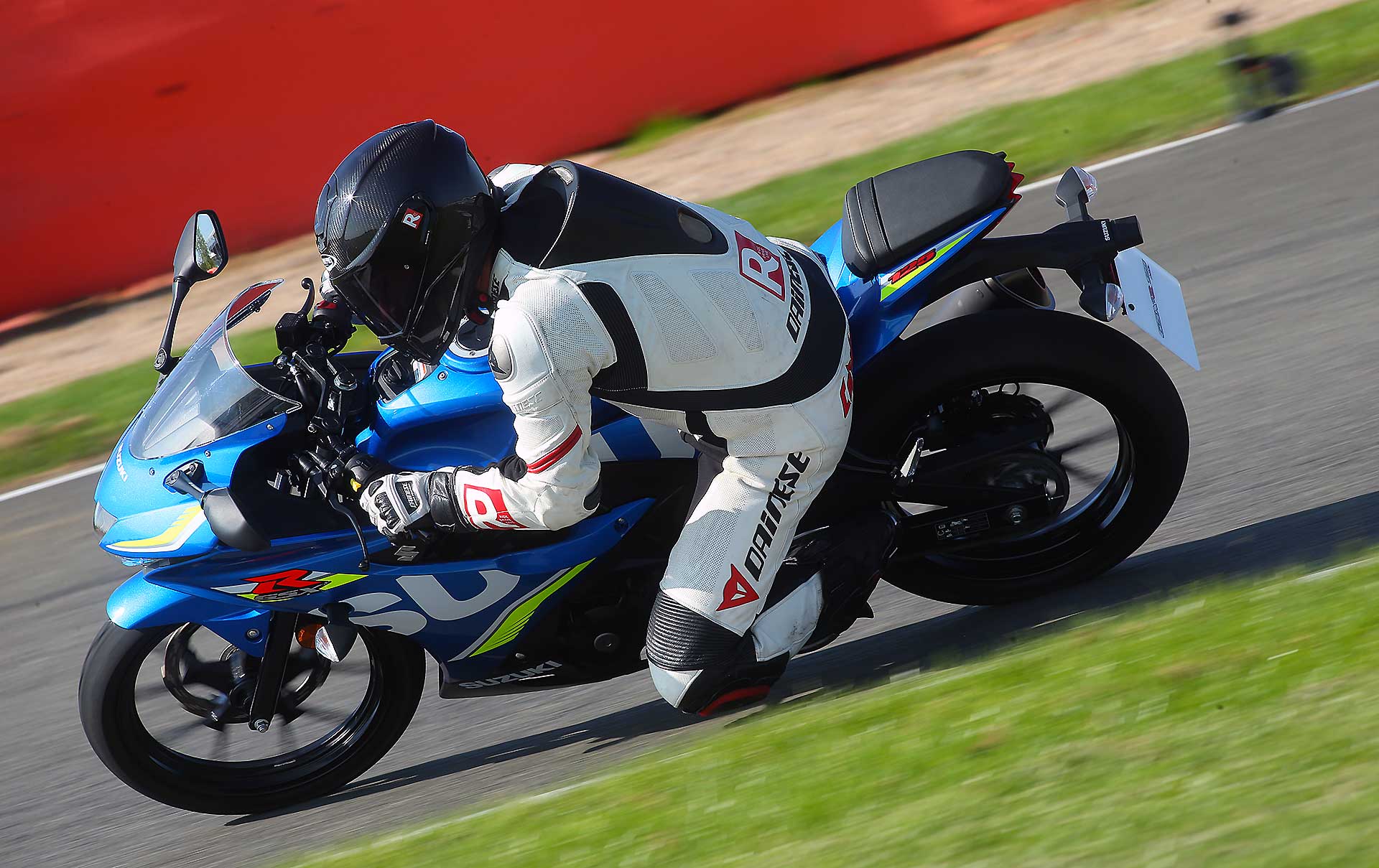 Prova Suzuki GSX-R 125