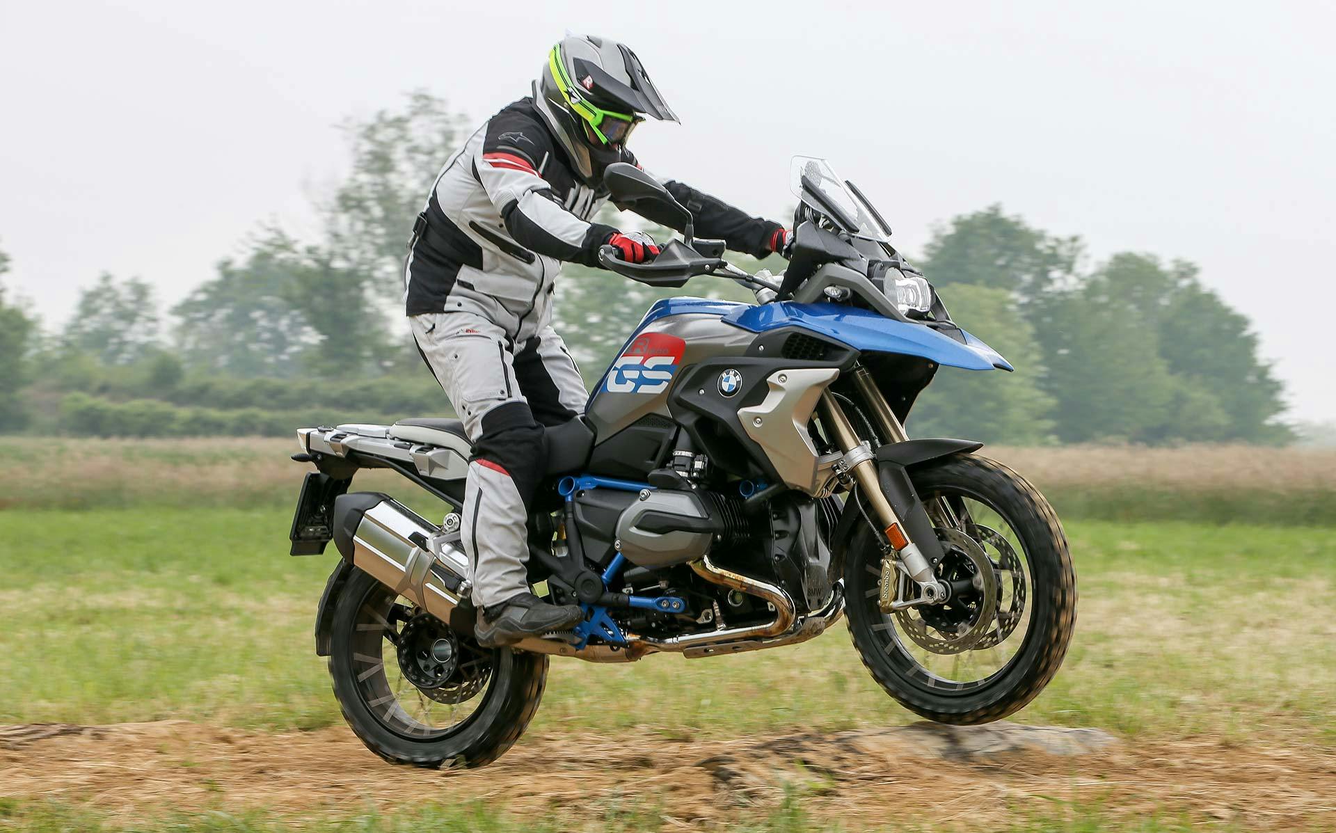 Alla GS Academy con BMW R 1200 GS Rallye assetto sport