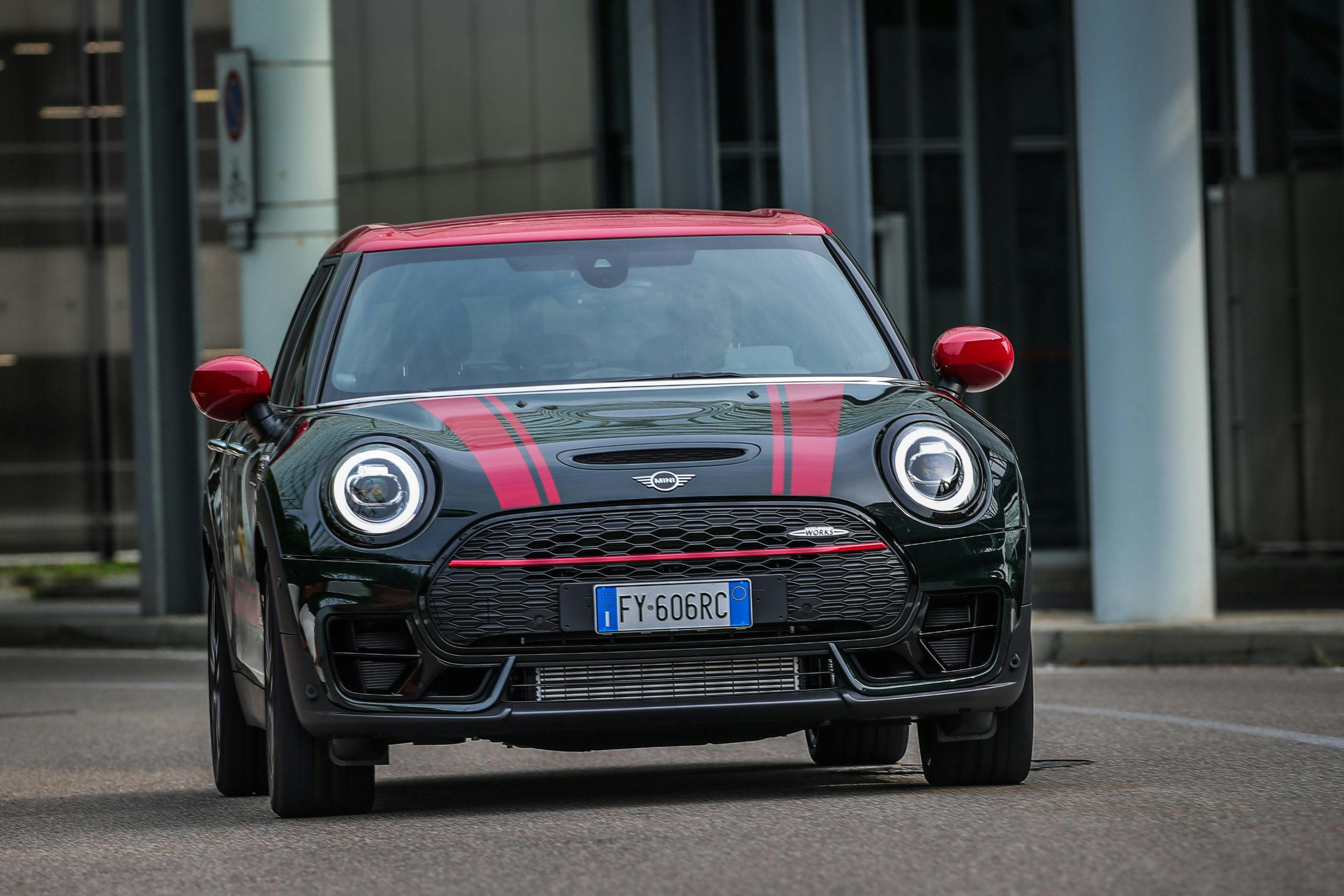 MINI Clubman John Cooper Works, 306 cv con stile. La prova