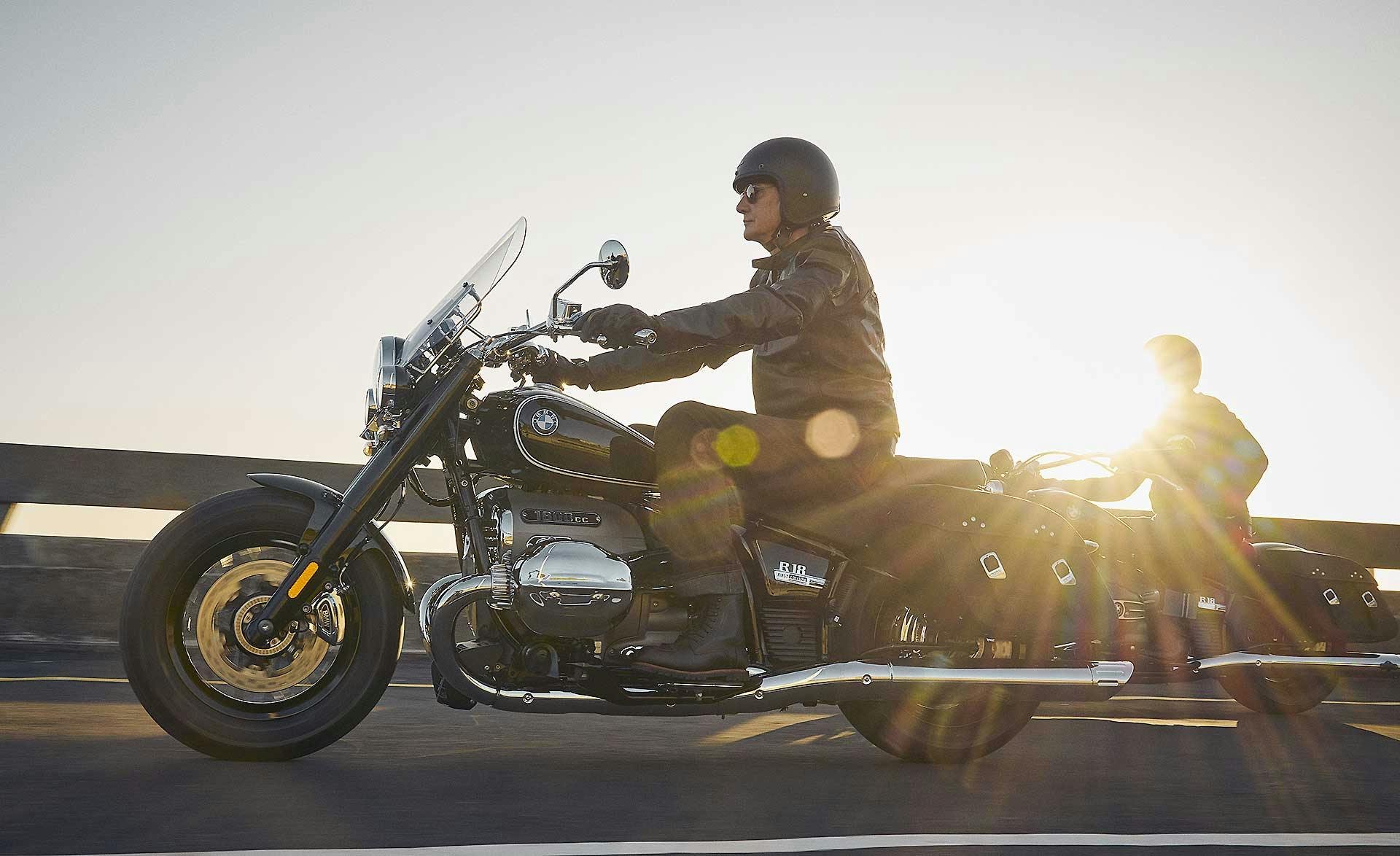 BMW R18 Classic, la tedesca sifda Harley Davidson - RED Live