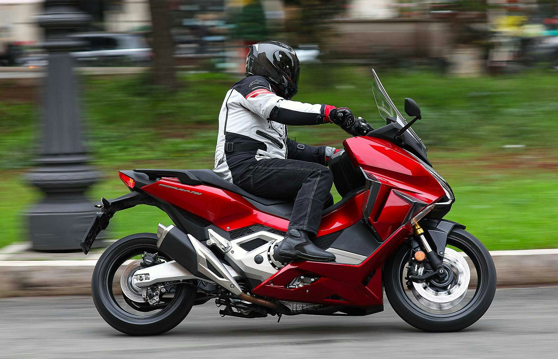 Prova Honda Forza 750 sifda aperta al TMax - Pagina 2 di 3 - RED Live