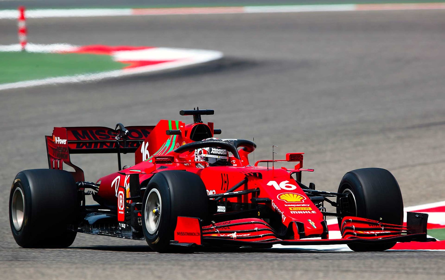 La nuova Ferrari SF21 - RED Live