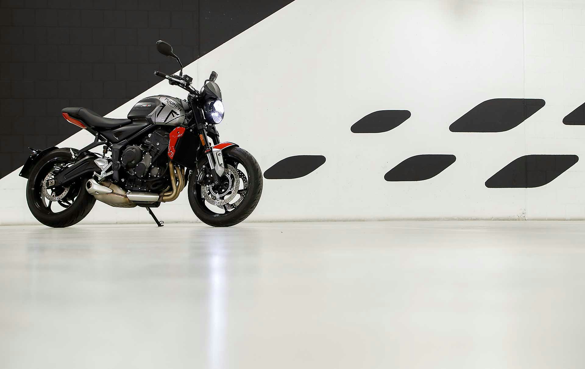 Triumph Trident 660, la prova di 1000 km - RED Live