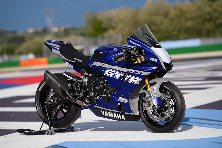 Prova Yamaha R1 GYTR ecco come va la R1 dei sogni - RED Live