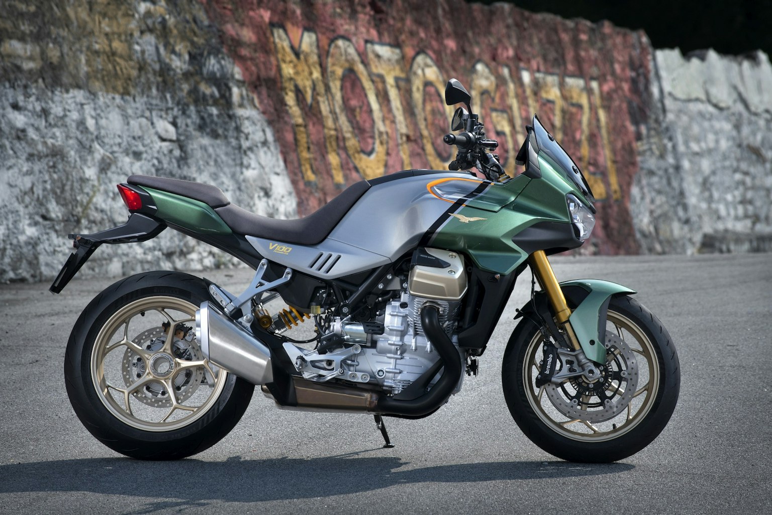 Moto Guzzi V100 foto, informazioni, potenza, motore, prezzo - RED Live