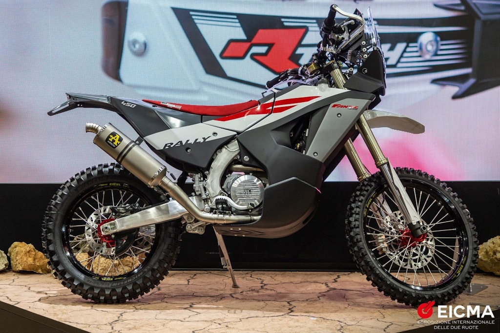 Fantic XEF 450 Rally, voglia di raid - RED Live