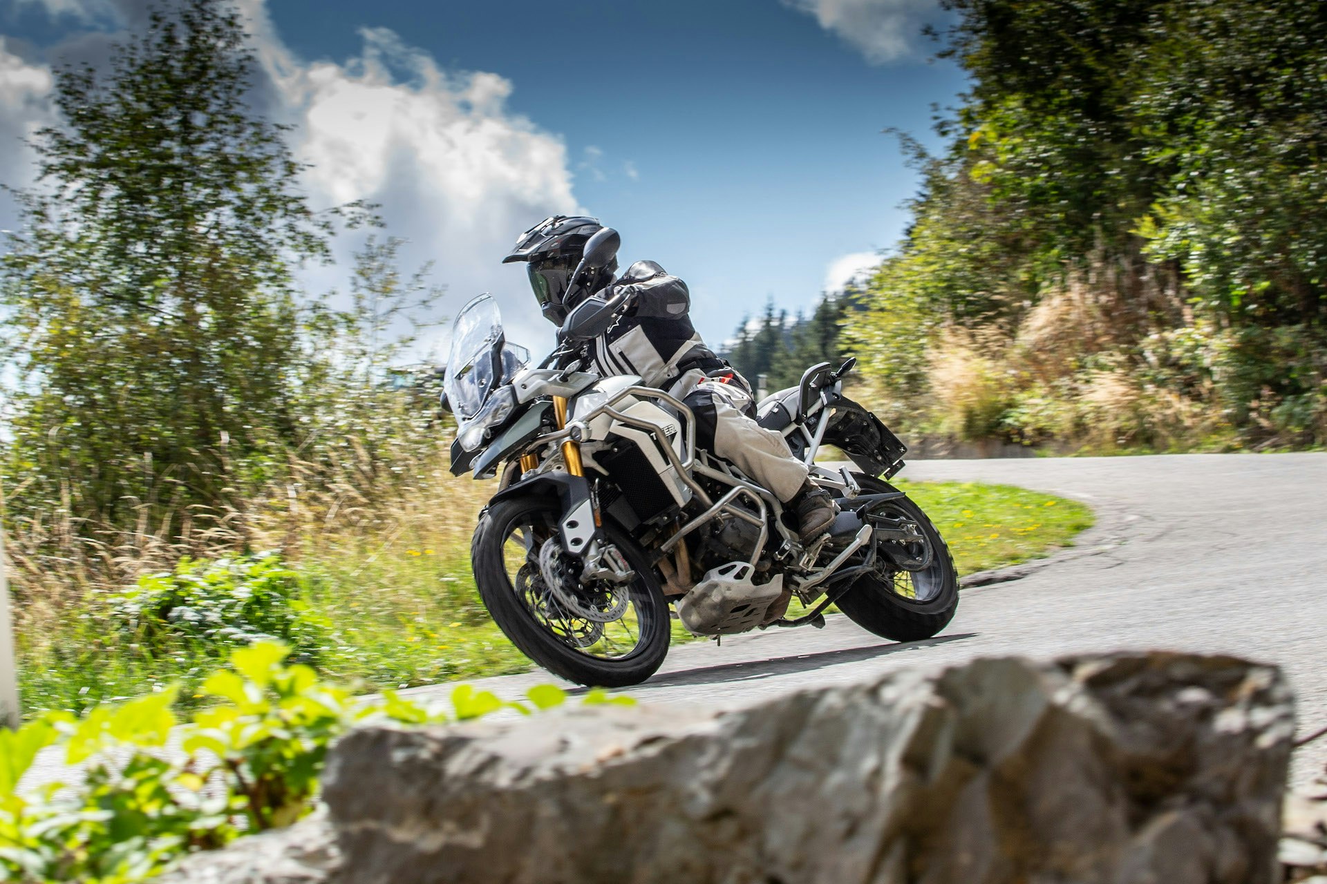 Qual è la migliore Triumph su strada e in fuoristrada? Video - RED Live