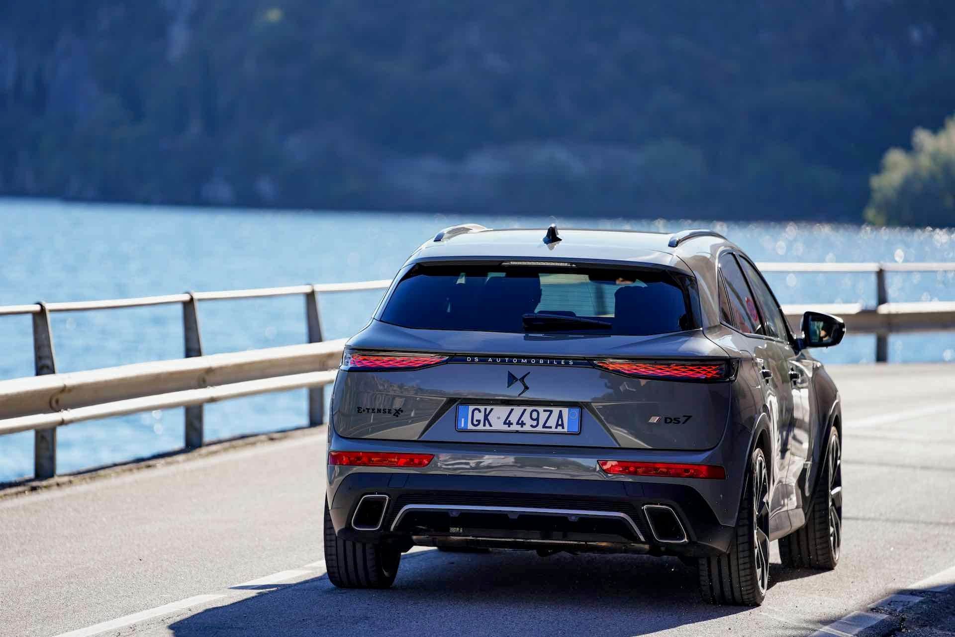 DS7 E-Tense 225, è vero lusso? - RED Live