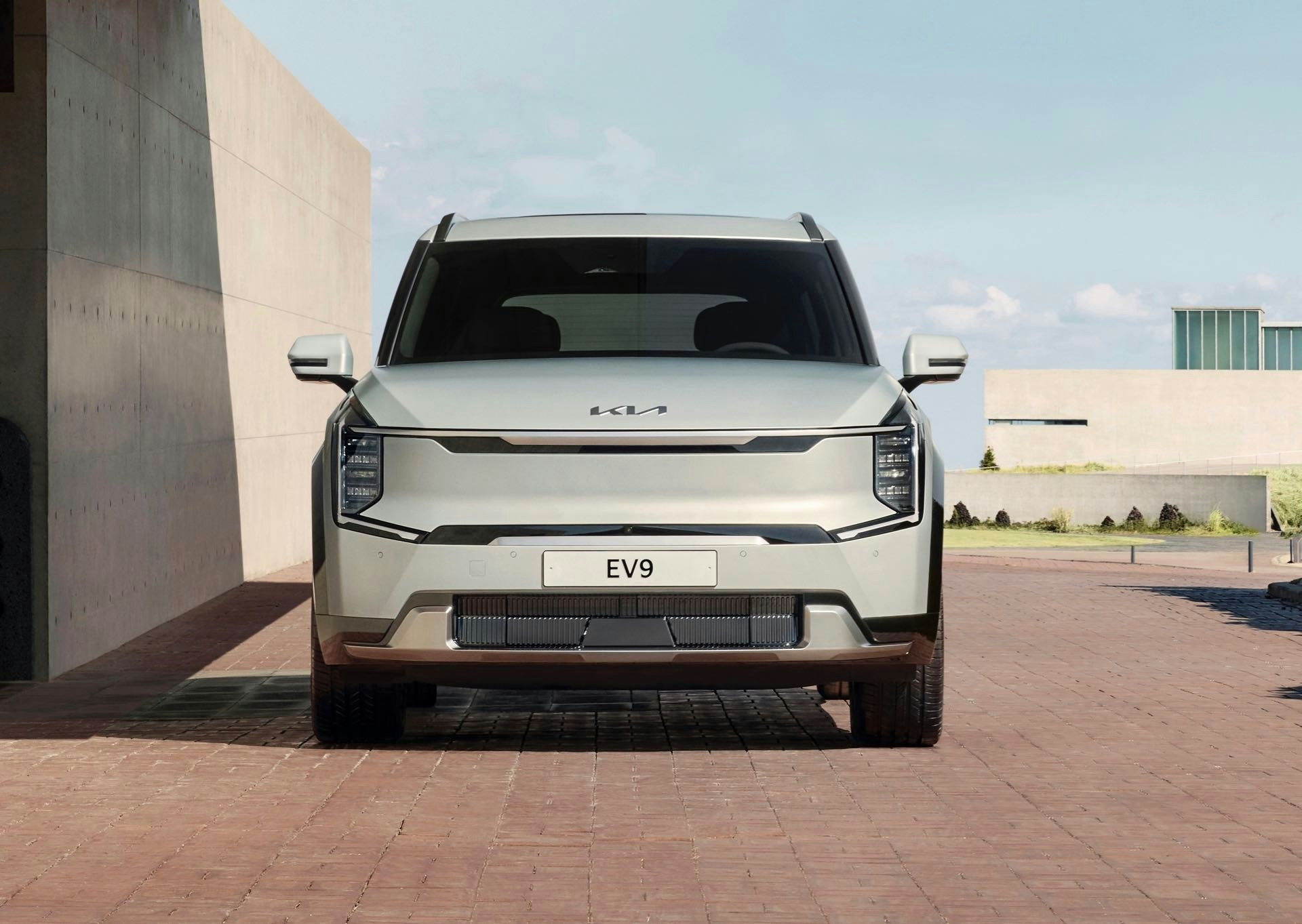 Kia EV9: le prime foto ufficiali - RED Live