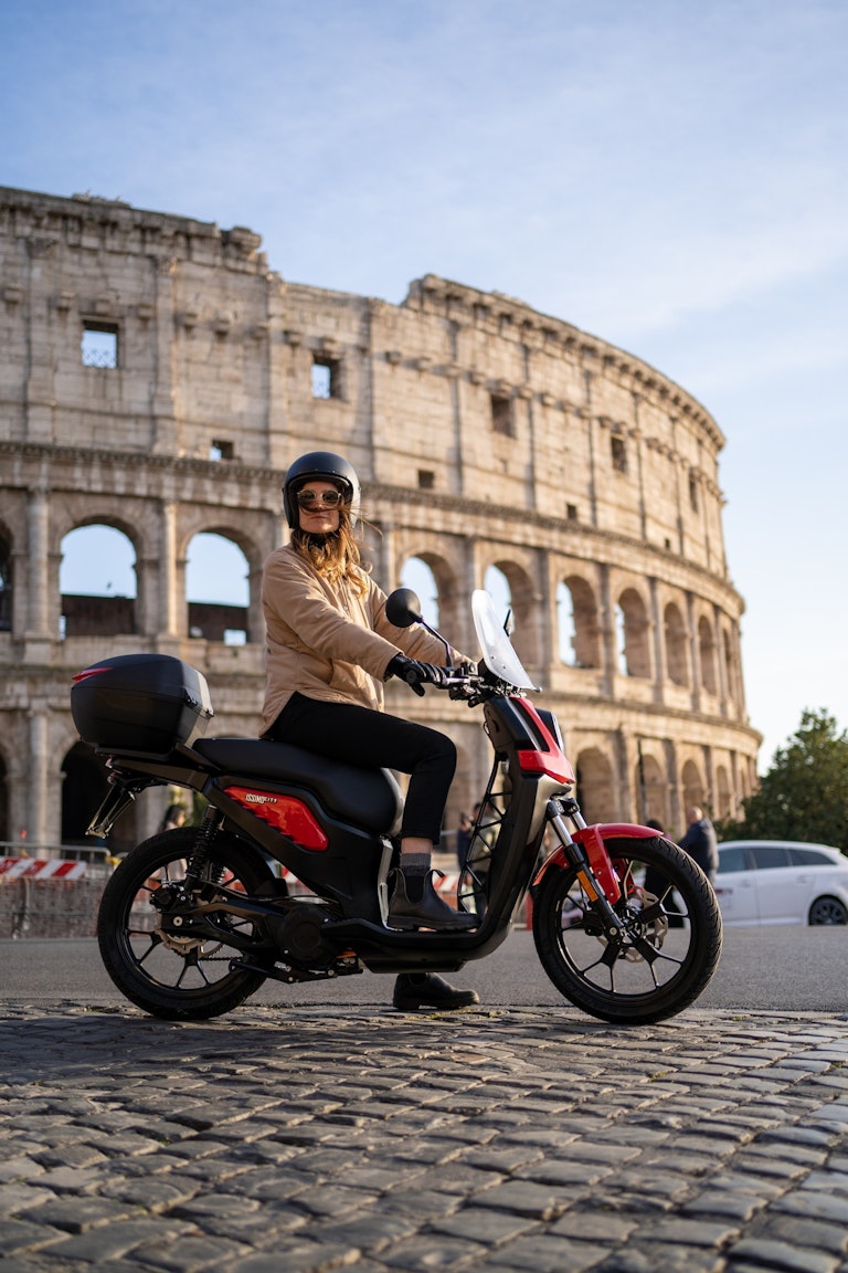 Fantic Issimo City L1 e L3: prezzo, caratteristiche e foto - RED Live