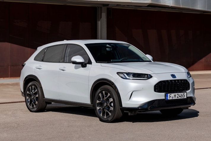 Prova Honda ZR-V: come è fatta e la gamma Italiana - RED Live