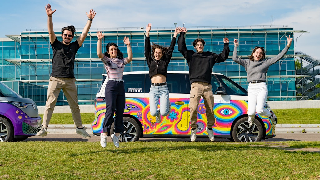 Volkswagen ID.Buzz: hippy, eco e digital - RED Live
