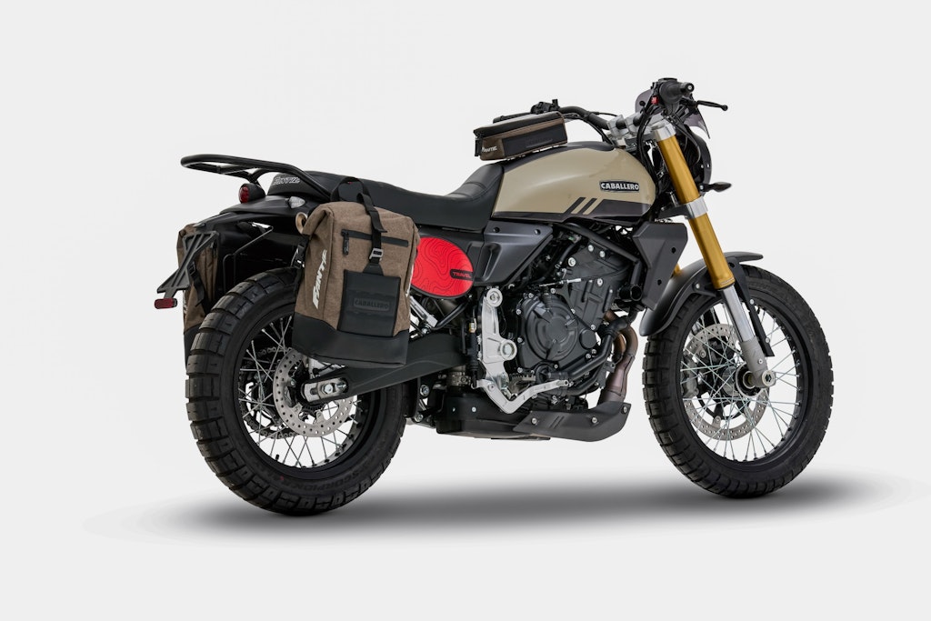 Fantic Caballero 700 - Ecco le versioni Deluxe e Travel - RED Live