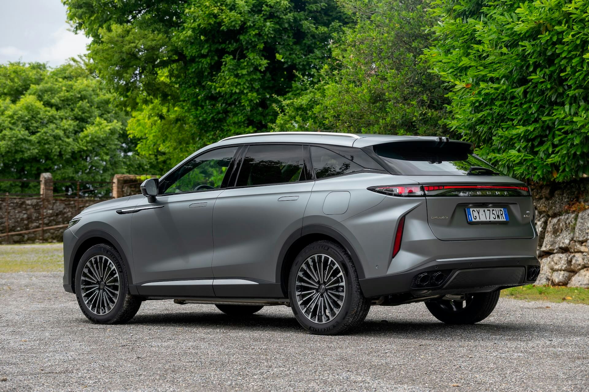 Prova Omoda 9 SHS - L'outsider che punta in alto - RED Live