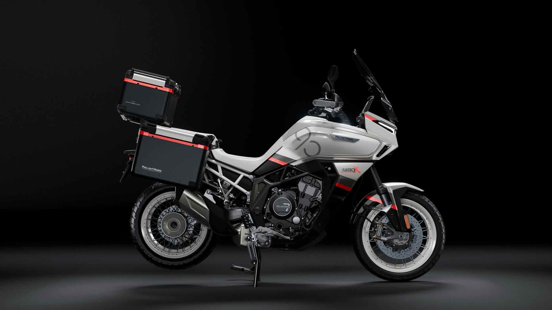 Phelon & Moore a EICMA 2025: tradizione inglese, design italiano e un ...